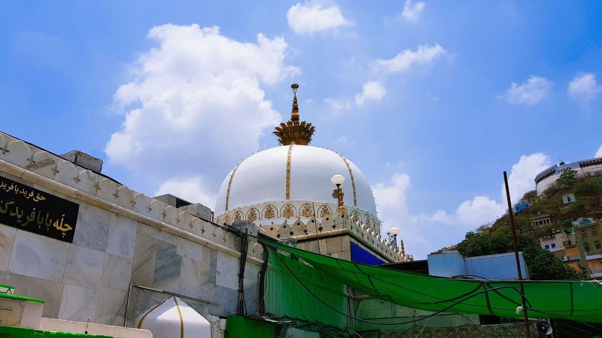 Explore Jaipur, Khatu Shyam, Ajmer and Pushkar